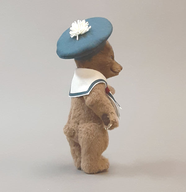 Sailor Bear - R. John Wright